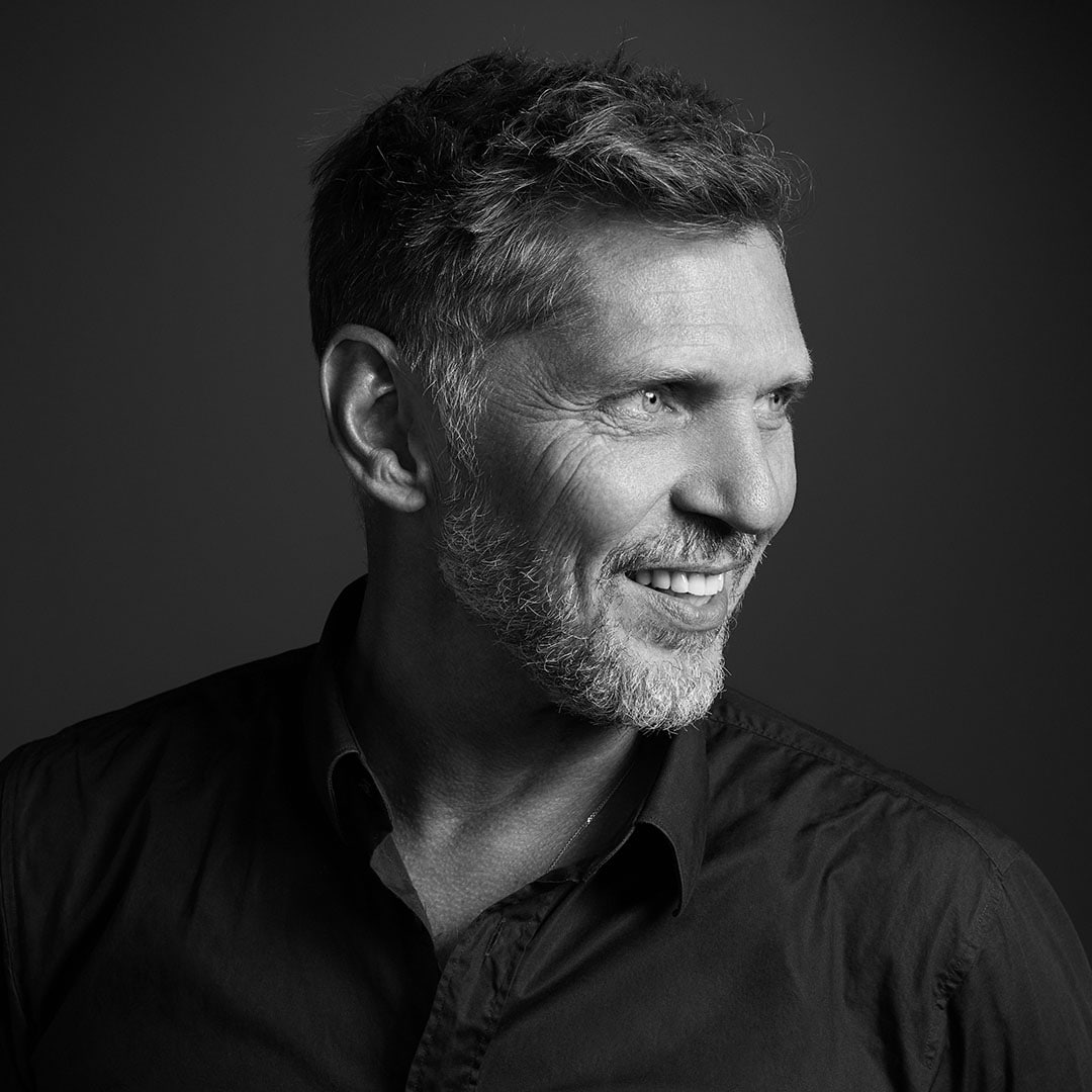 Erwin Olaf fotografeert Ruinarts kelders — Moët Hennessy Nederland